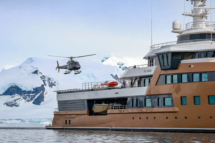 LA DATCHA yacht for charter (Damen Yachting, 77m, 2020)